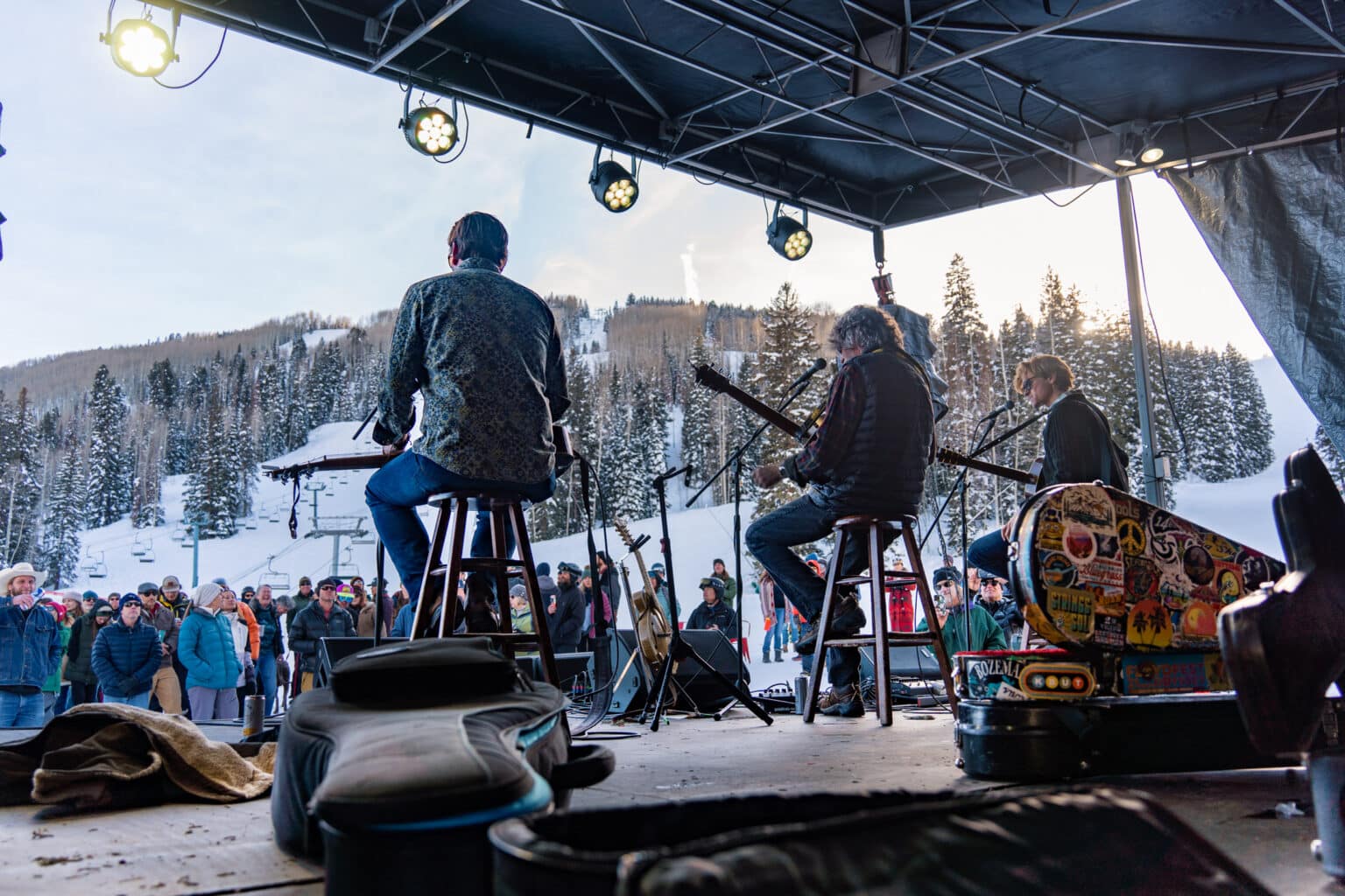 Rock on, Drew Emmitt and Friends! - Purgatory Resort