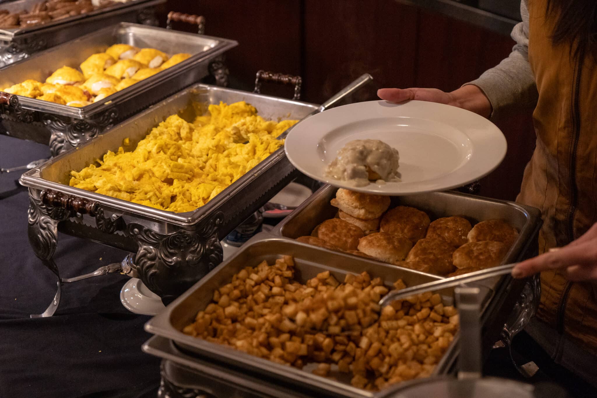 Hoody's Breakfast Buffet - Purgatory Resort